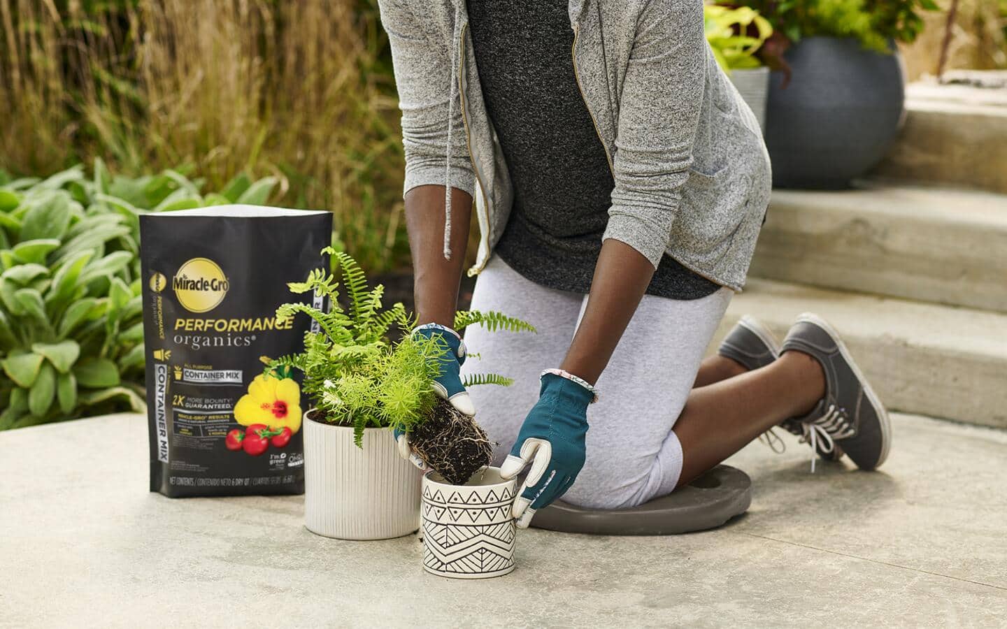 Types of Planters for Your Garden - The Home Depot
