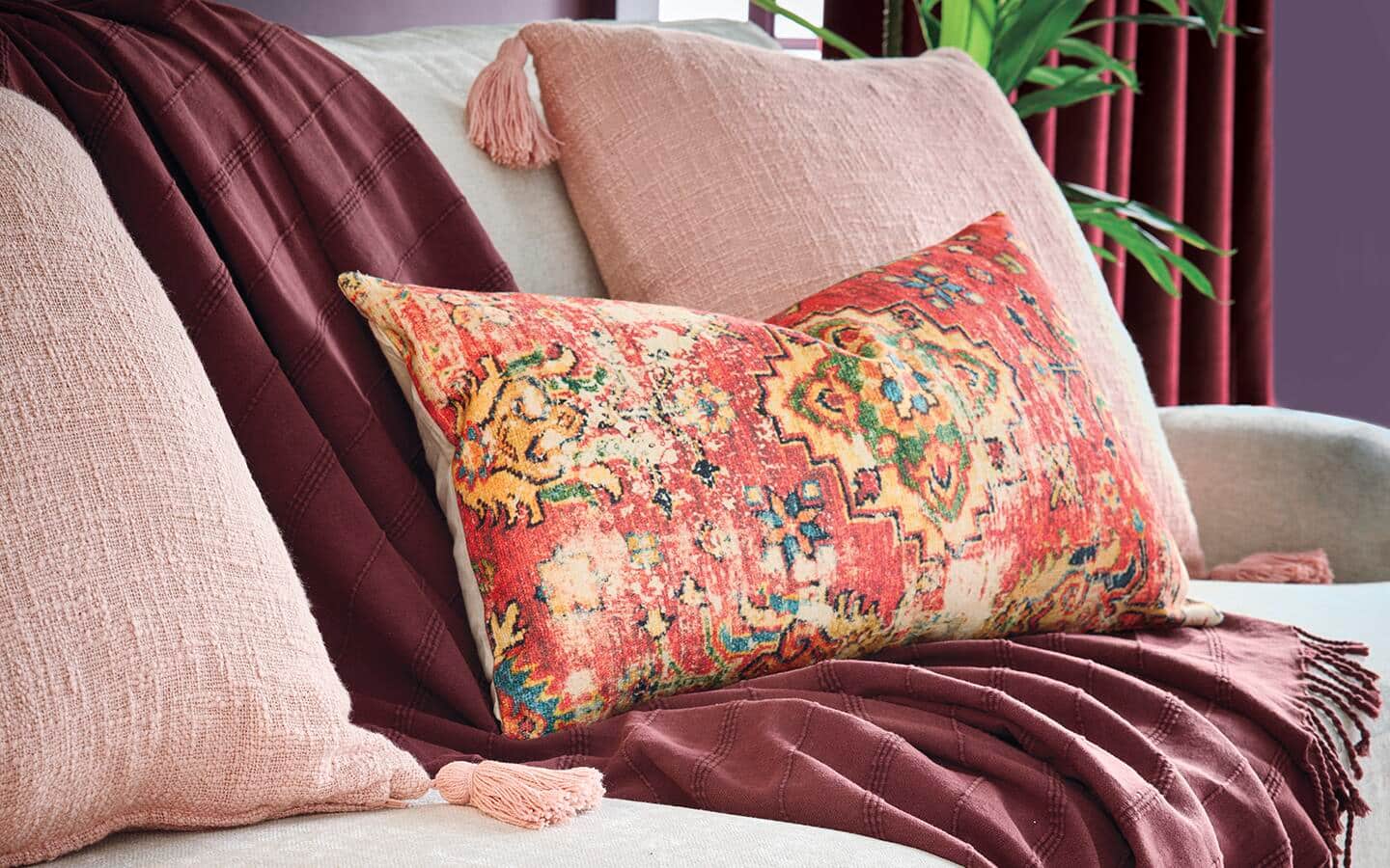 How to Mix and Match Pillows - The Home Depot